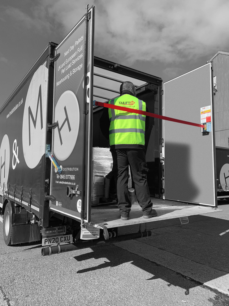 Tailift Stay Safe | Tail Lift Perimeter Protection System - Tailift ...